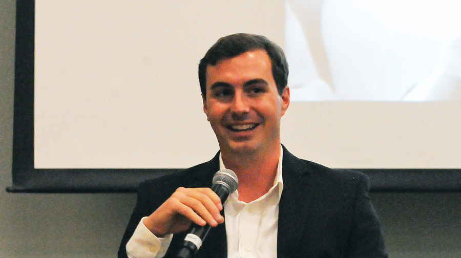 Towson alum, photojournalist delivers J-Day keynote