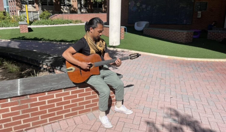 TU students host jam sessions in Freedom Square – The Towerlight