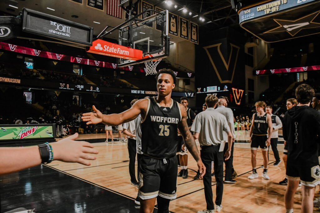 ‘Second time’s the charm’: Former Wofford forward Messiah Jones commits ...