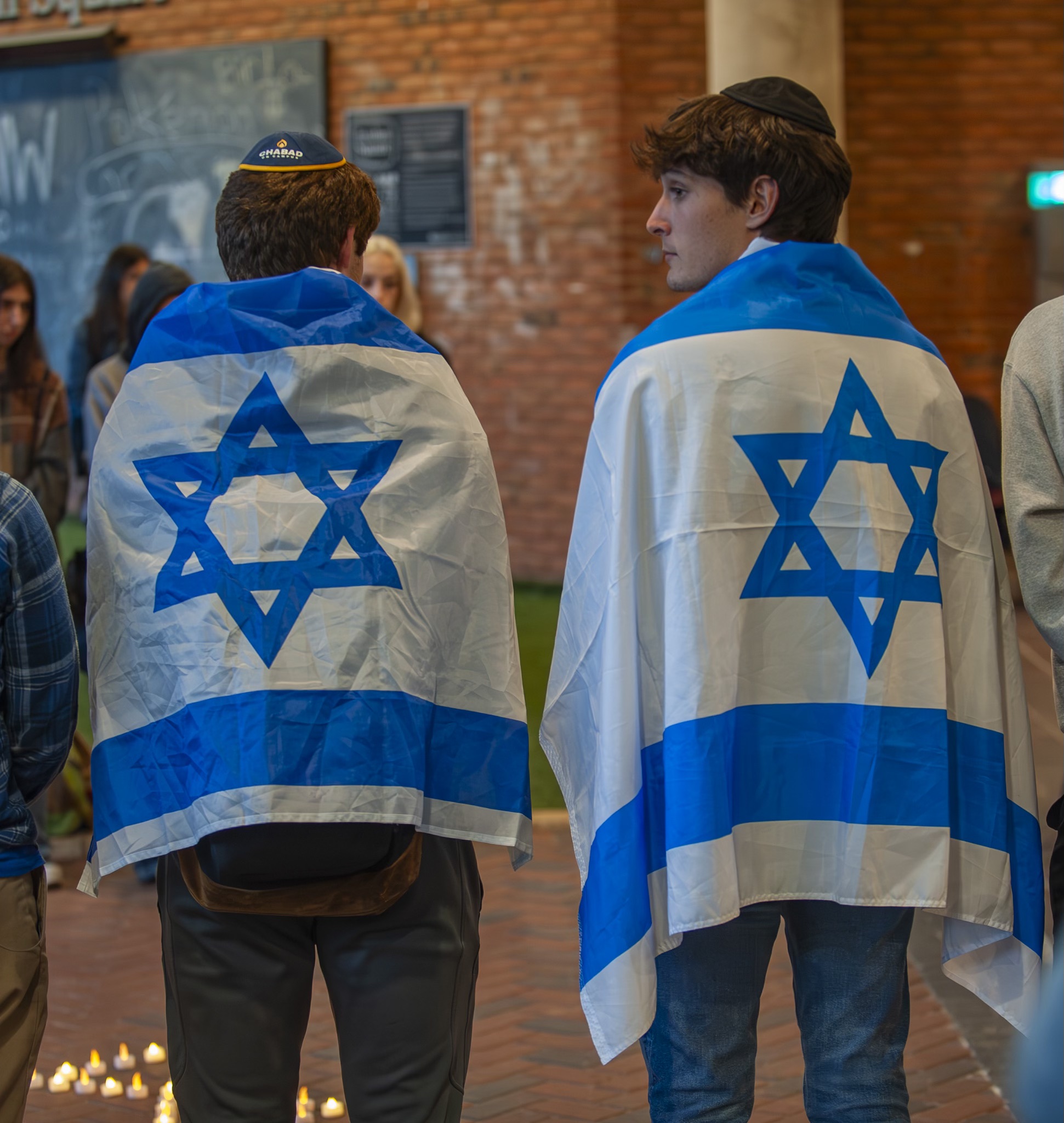 Jewish, non-Jewish Towson University students gather for vigil in ...