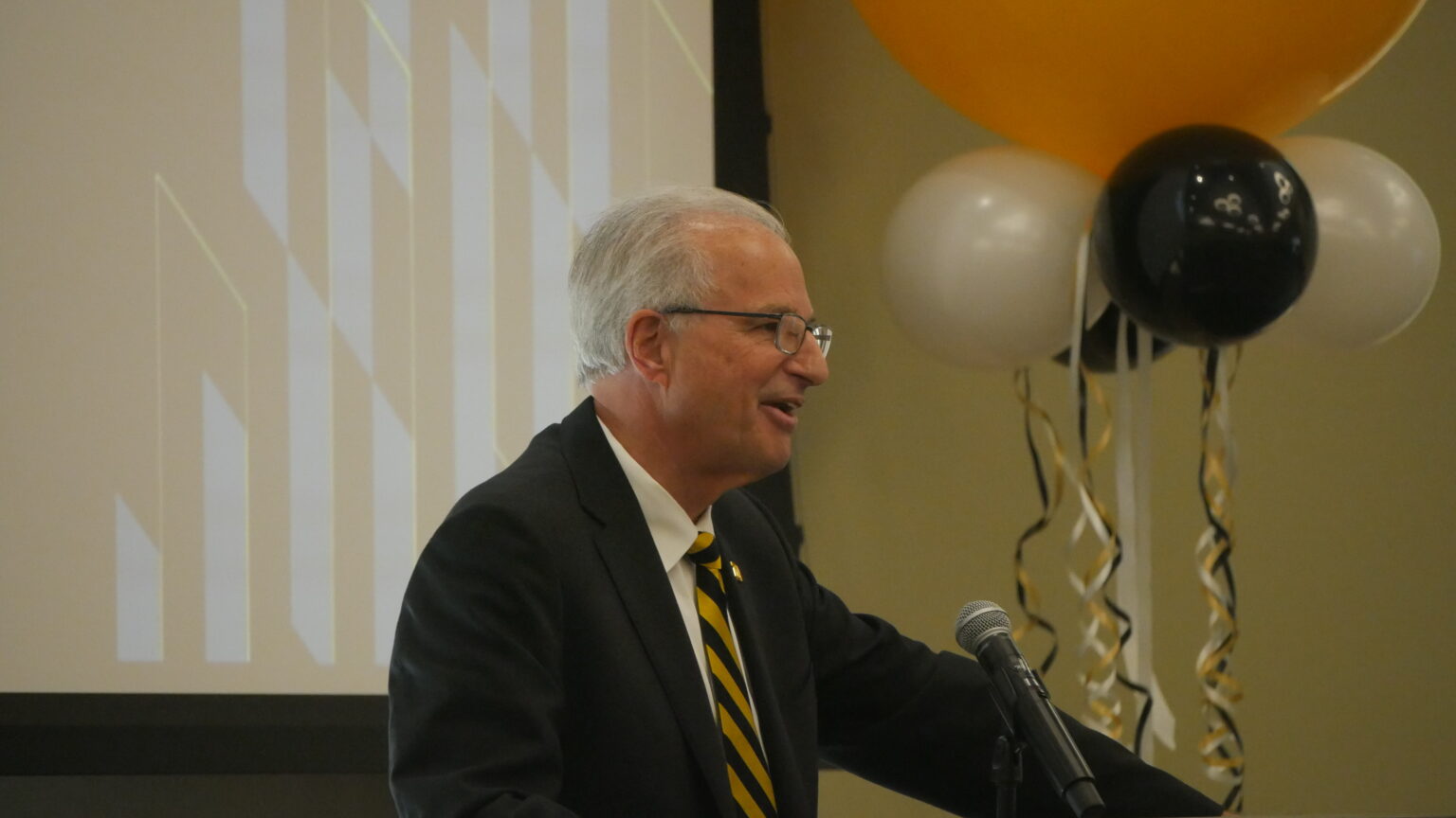 Towson University celebrates 15th president Mark Ginsberg with welcome ...